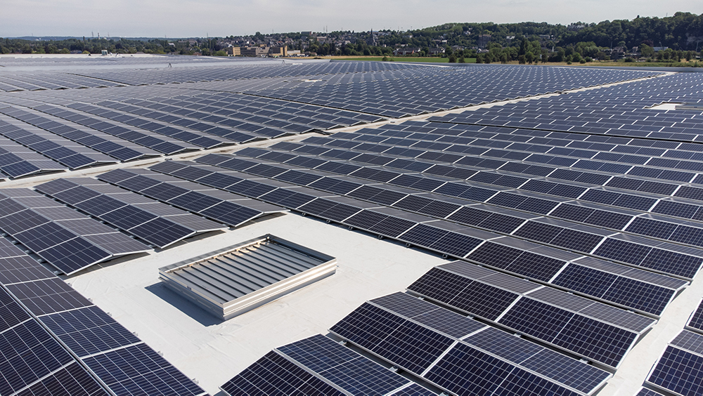 Case study: 7.308 panelen met FlatFix Wave Plus - Esdec