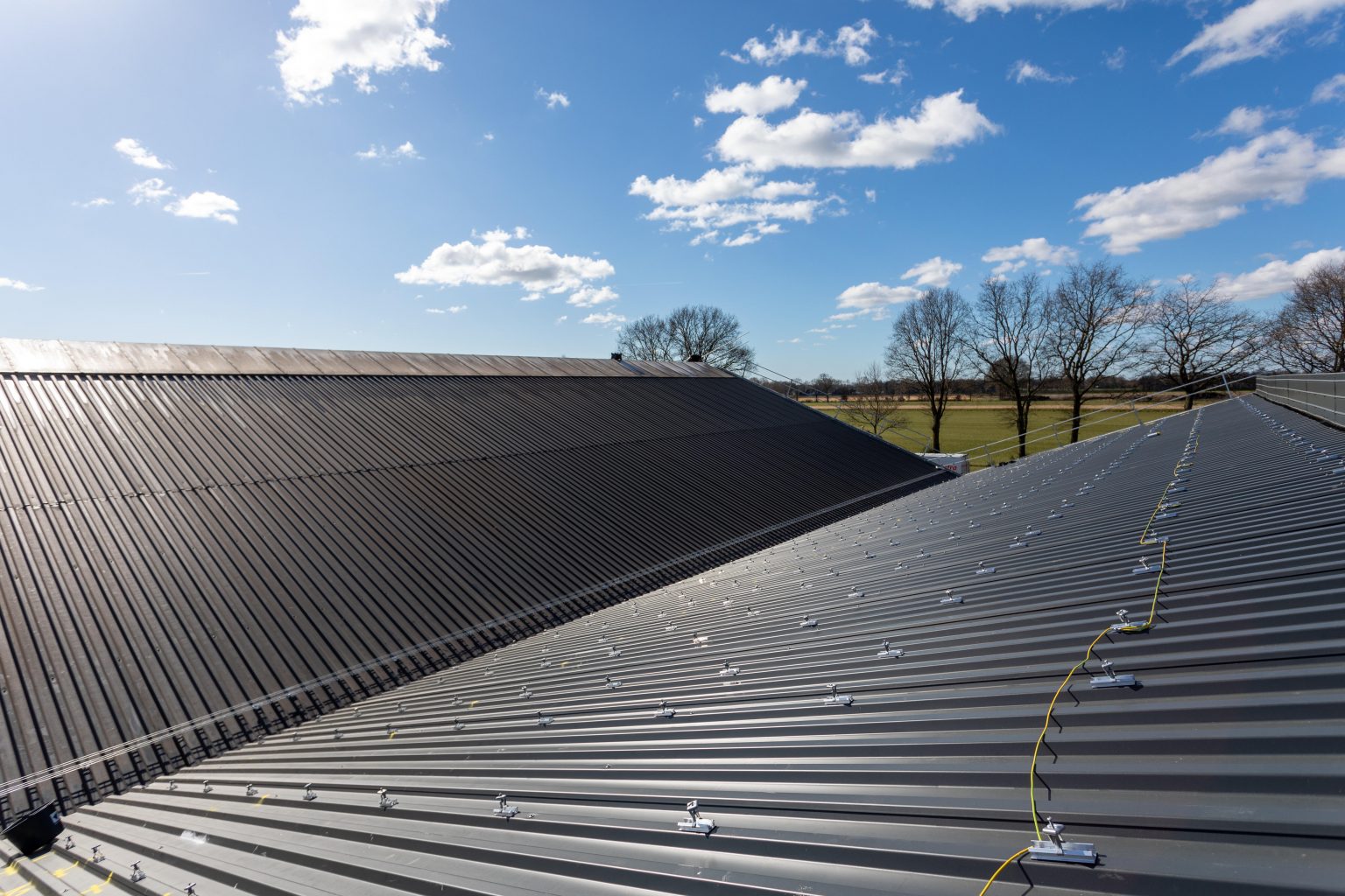 ClickFit EVO Steel Roof - Esdec solar panel mounting systems