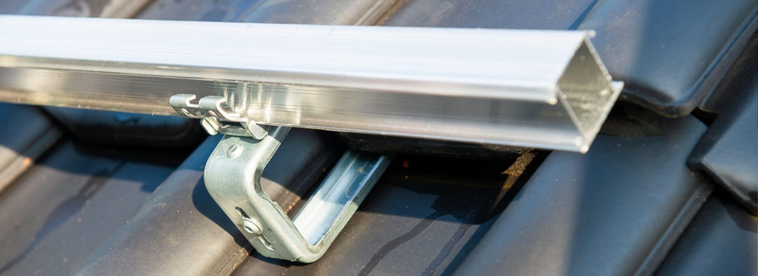 ClickFit EVO Tiled Roof - Esdec solar panel mounting systems