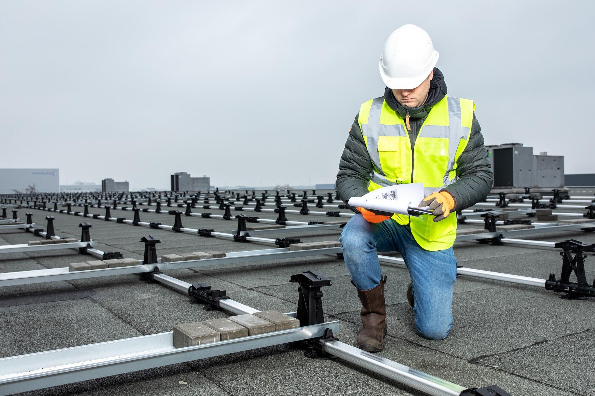 Discover mounting systems for flat roofs - Esdec